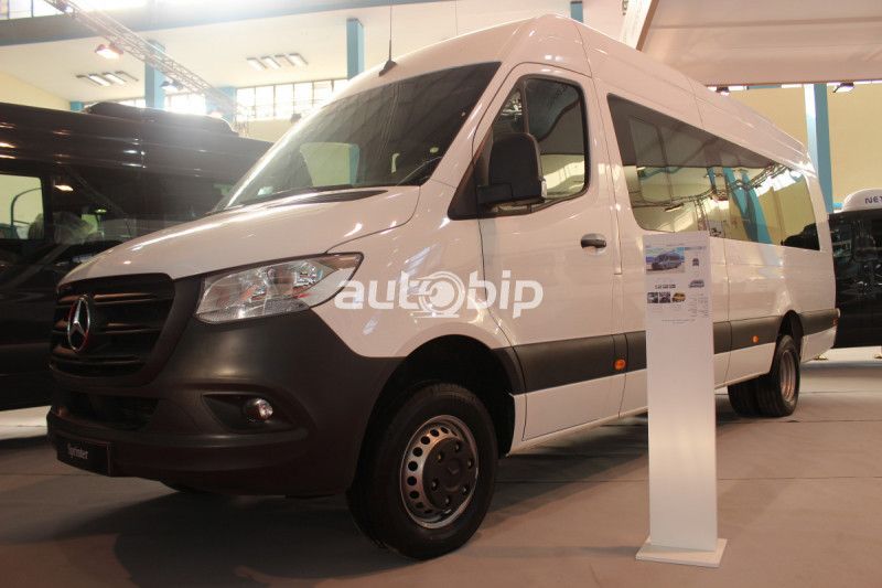 AMS -MB: le Mercedes-Benz Sprinter pour le transport de voyageurs ...